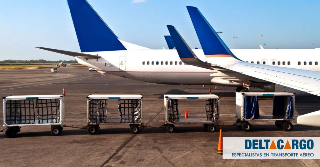 El transporte aéreo, una de las principales líneas de negocio de ...